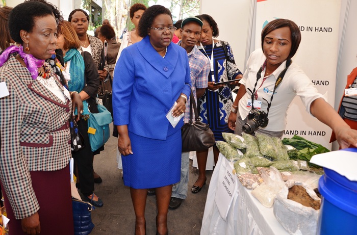 Empowering rural women is crucial for ending hunger and poverty - SIANI