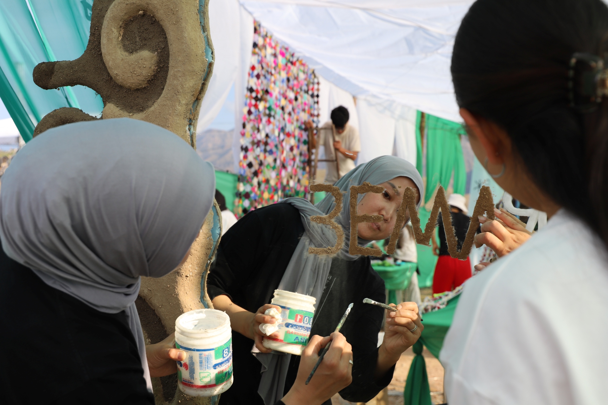 Connecting with soil through art - SIANI